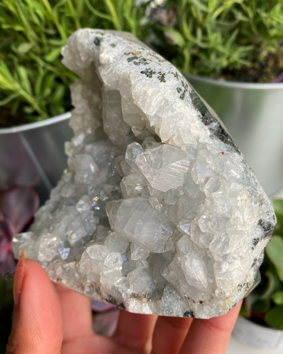 Apofyllit, Kluster - 468g – Magiska Stenar