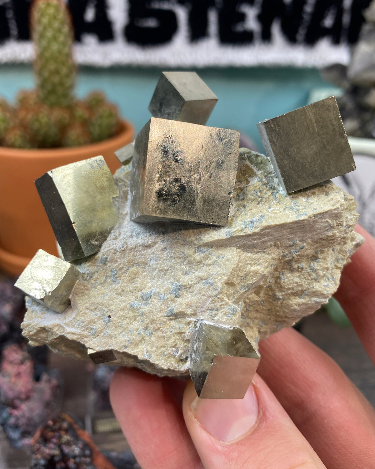 Pyrit - Manifestera drömmar & framgång– Magiska Stenar